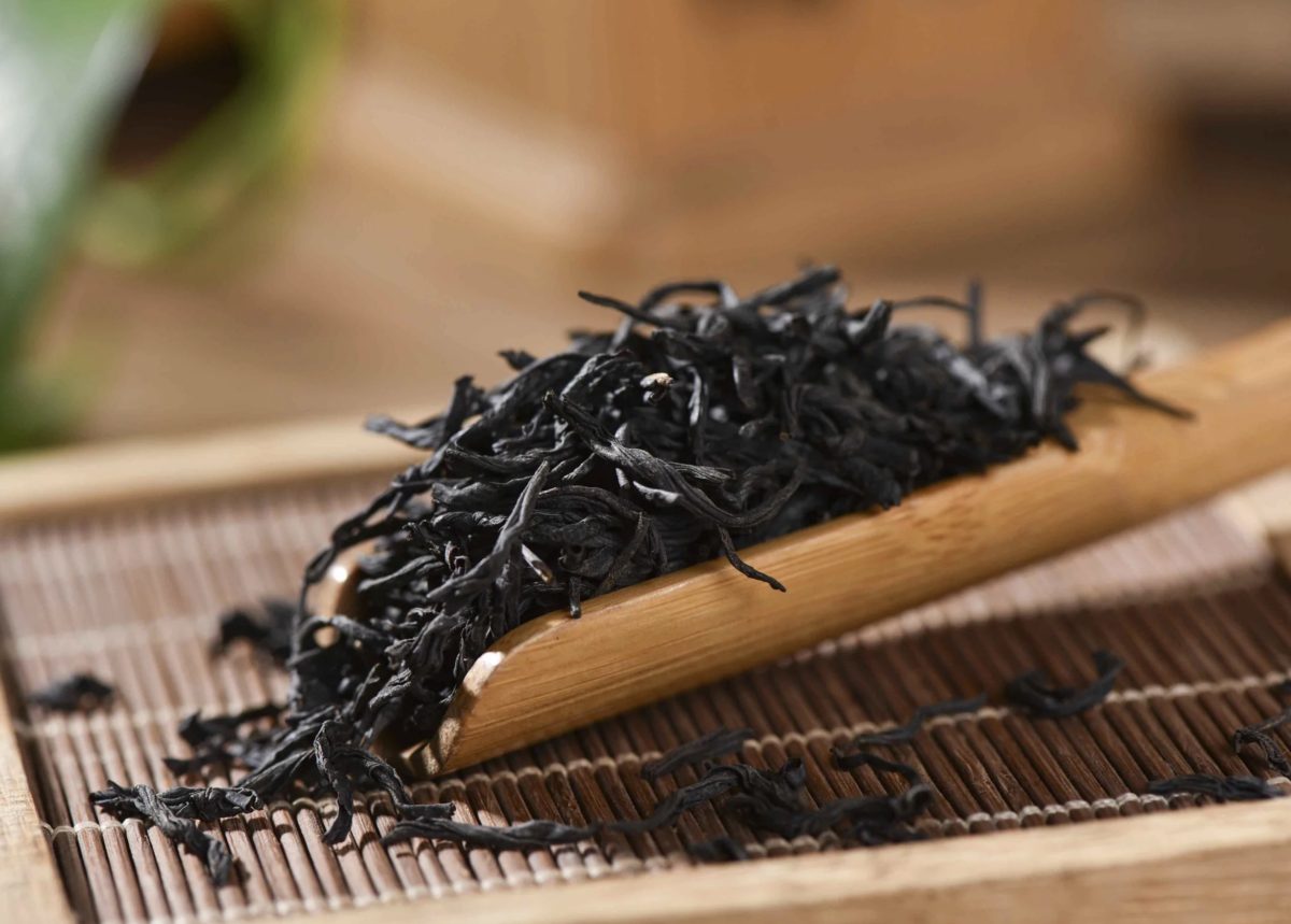 big-red-robe-tea-1200x859.jpg?v=1684518970